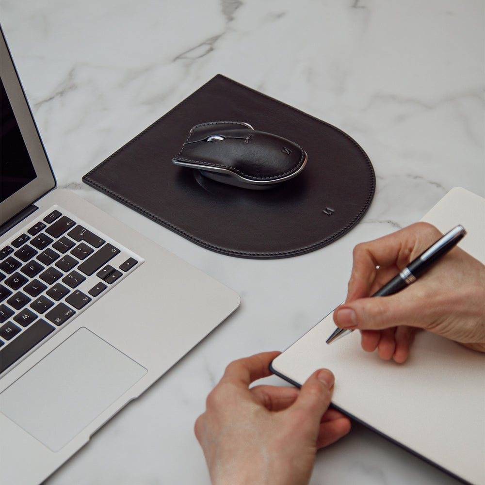 Wireless Computer Mouse - Pointer Instrument | Lunar Shadow